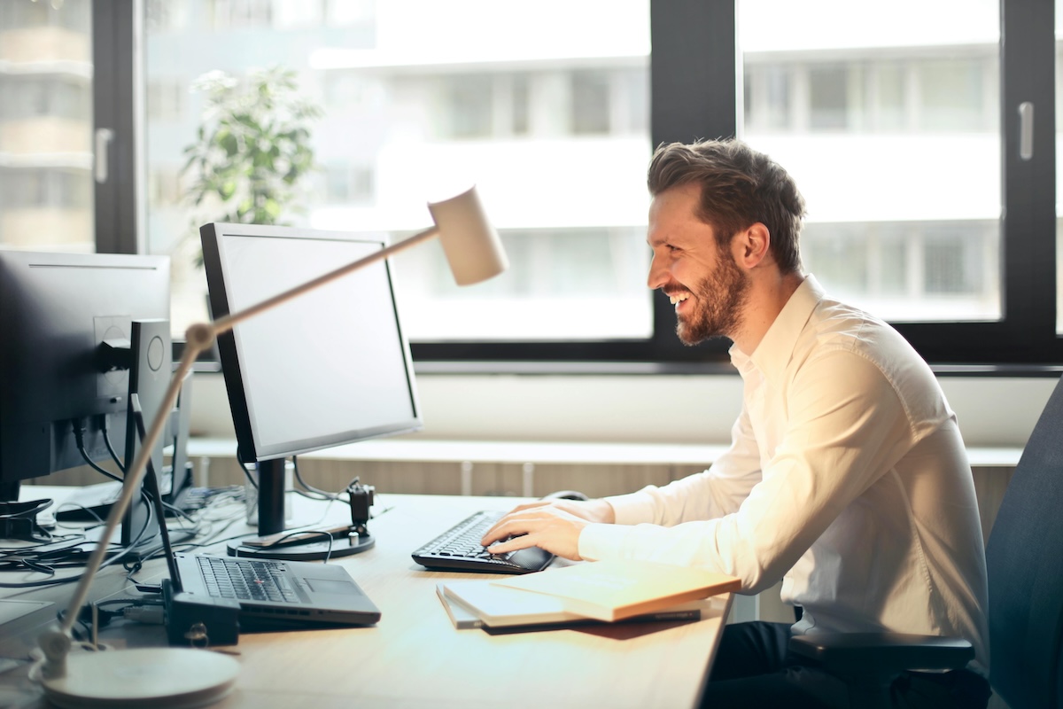 From Meh To Yeah! 6 Ways To Actually Enjoy Your Job